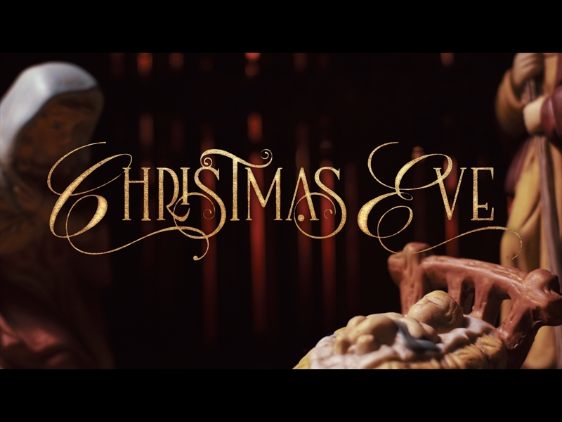 In A Manger Christmas Eve | Timber & Pearl | WorshipHouse Media